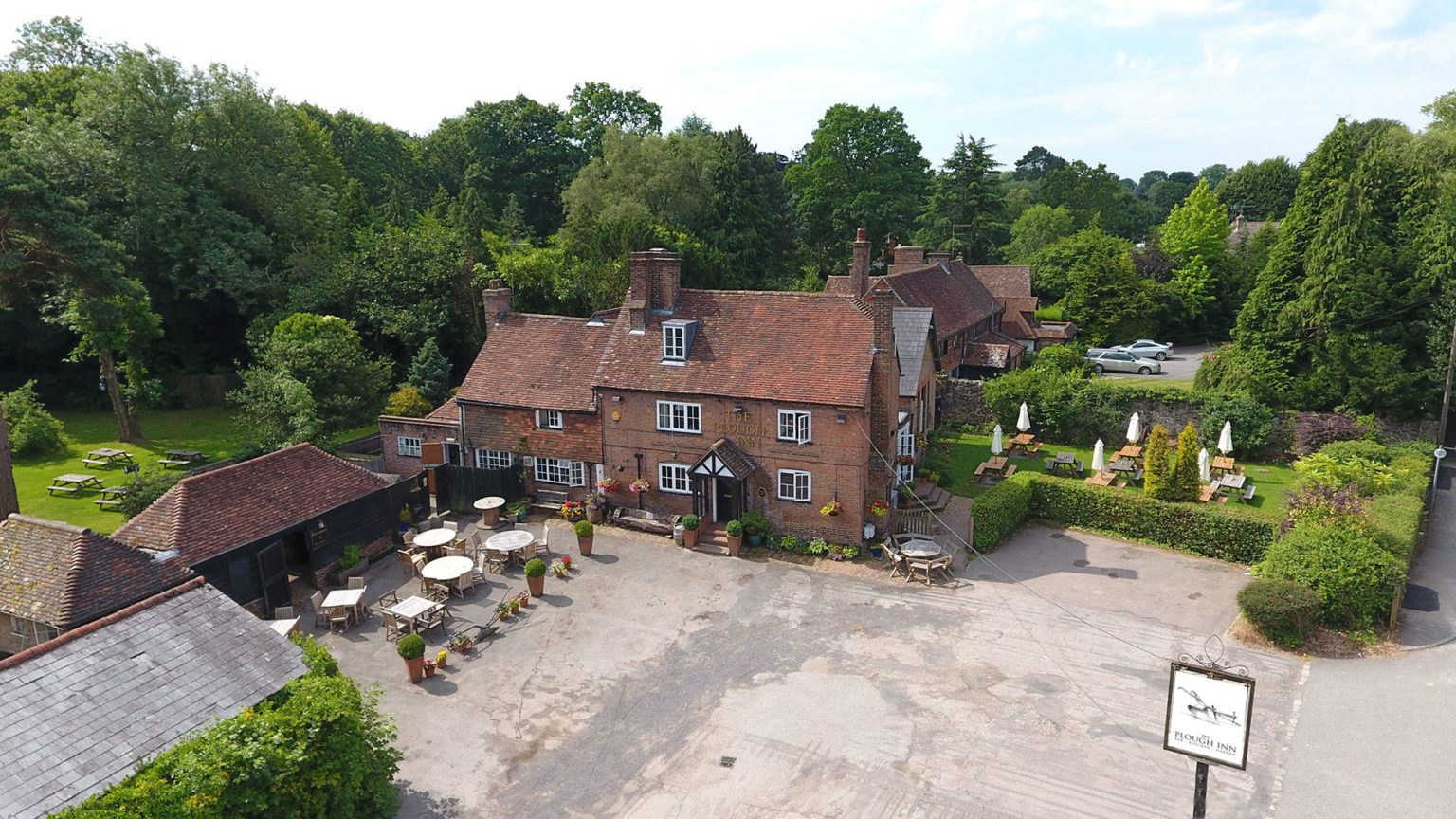 Rocca Kitchen - The Best of East Grinstead